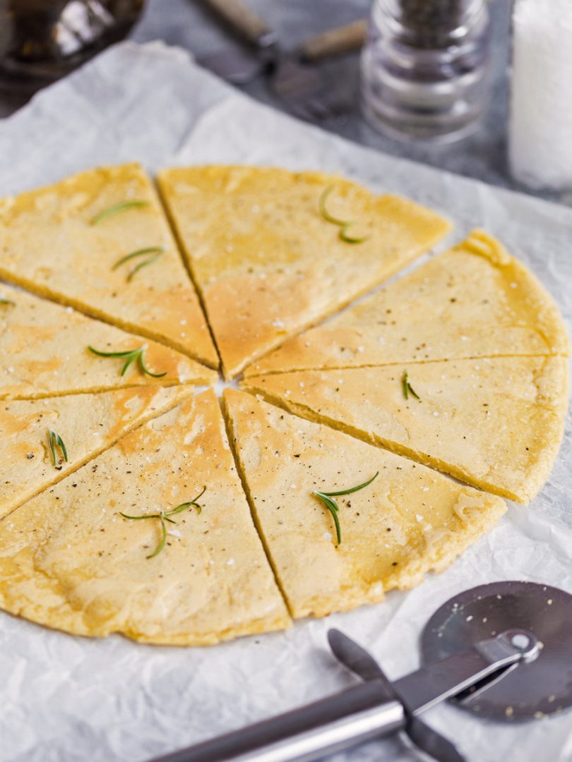 Easy skillet farinata (Italian chickpea pancake) • Electric Blue Food ...