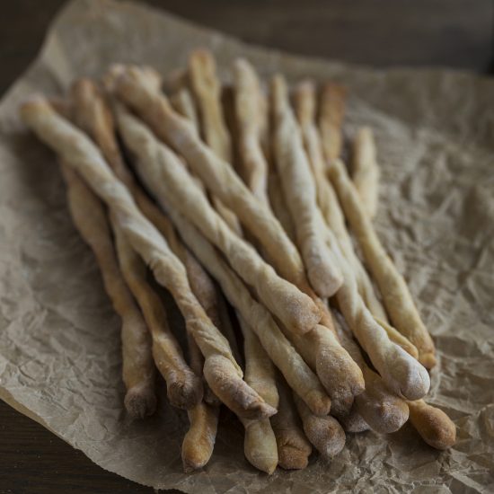 Sourdough grissini • Electric Blue Food - Kitchen stories from abroad