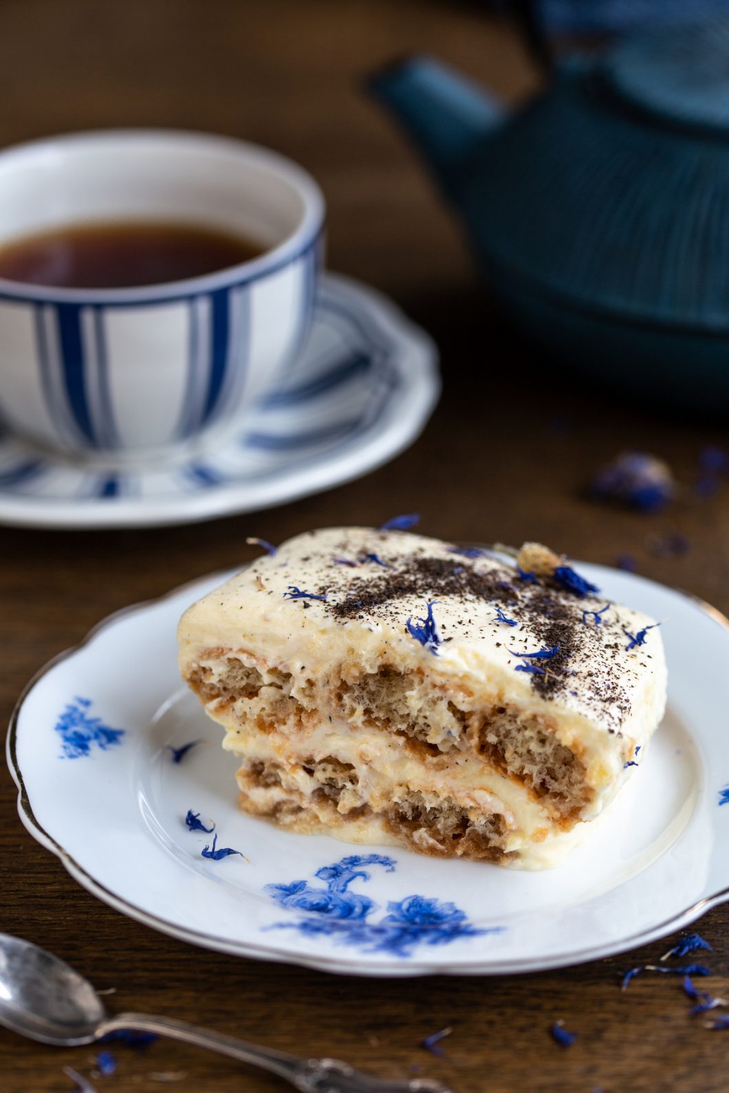 Earl Grey Tiramisu *TEAramisu* • Electric Blue Food